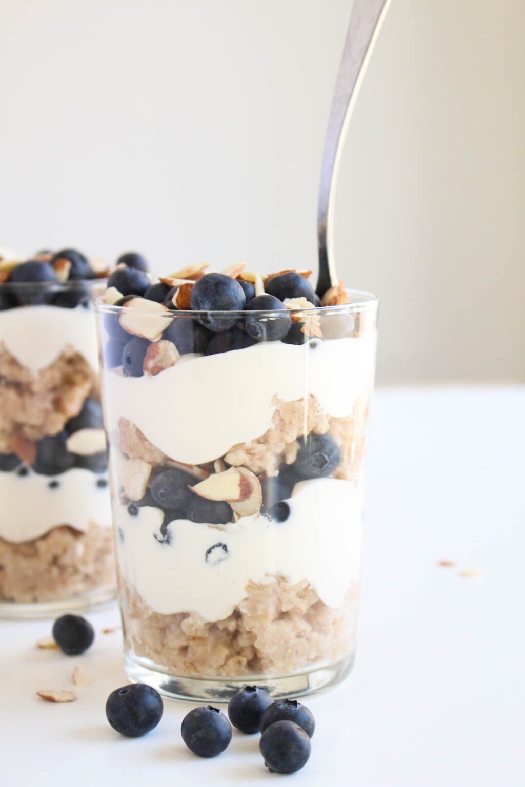Blueberry Almond Oatmeal Parfait - The Wheatless Kitchen
